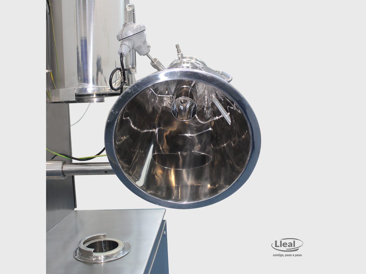 Laboratory fluid bed dryer for the process industry - Lleal S.A.U.